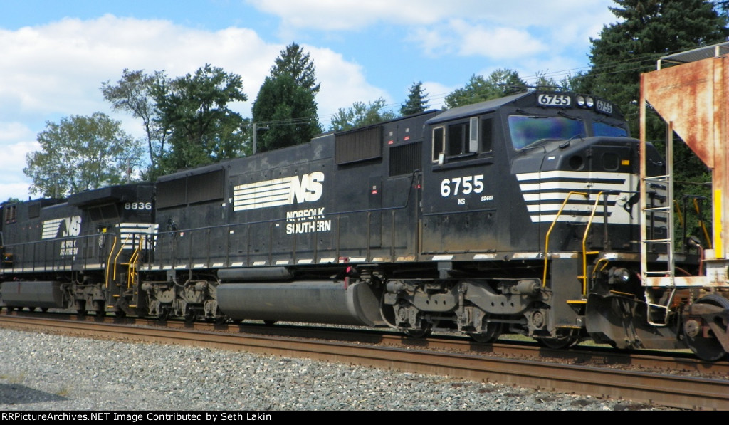 NS 6755 trainling 17W
